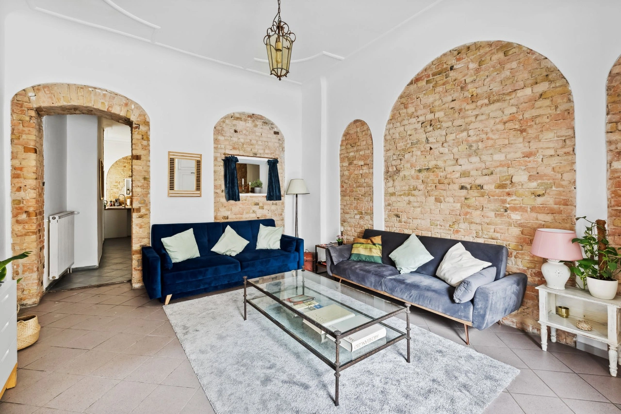 Find your Arbio Home in Europe - Entire Airbnb or Affordable Room ...